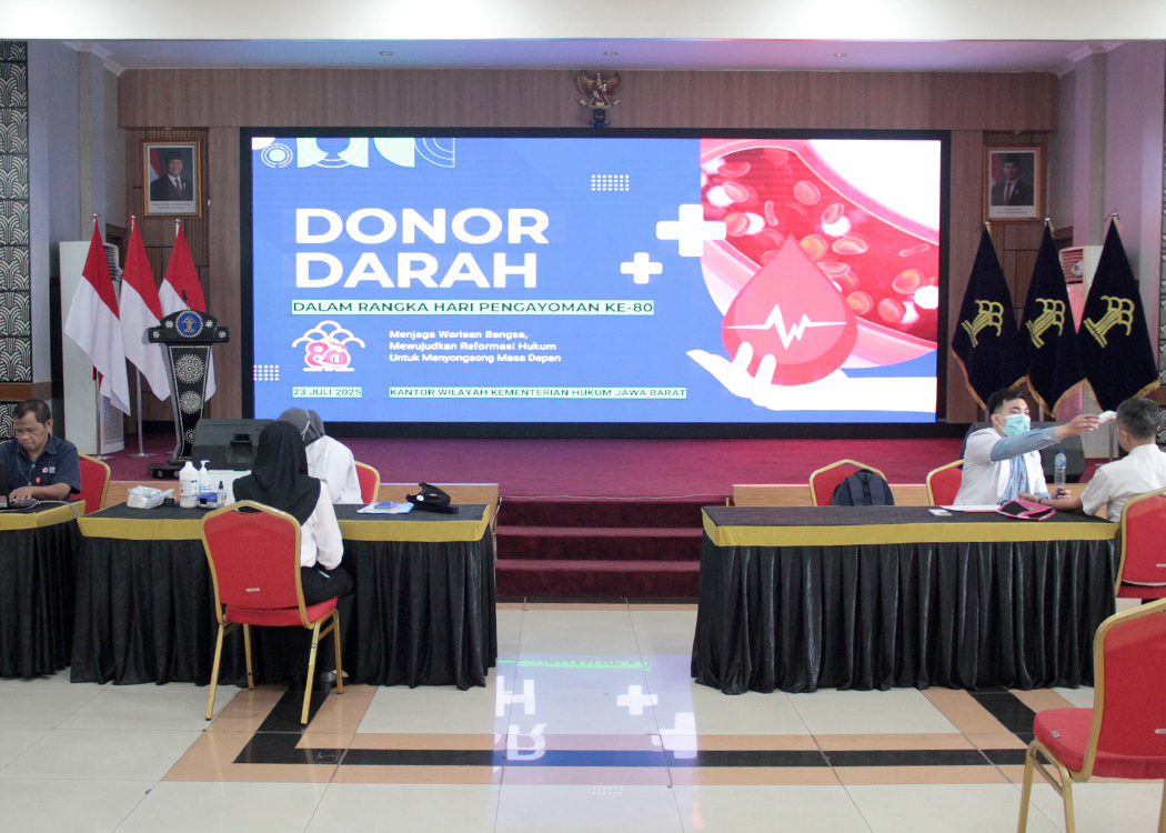 Bakti Sosial Donor Darah Kanwil Kemenkum Jabar Semarakan Rangkaian Peringatan Hari Pengayoman Ke-80